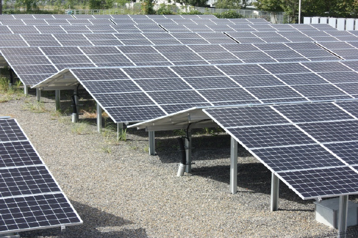 Demonstration facility connecting fuel cells, PV modules and storage batteris "H2 KIBOU FIELD ...